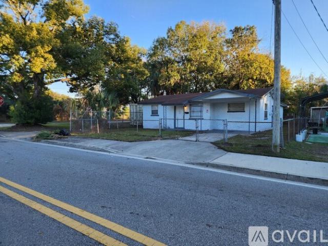 1 BR, 1 BA Apartment 2208 W 13 Th St Room Rental, Jacksonville, FL 32209