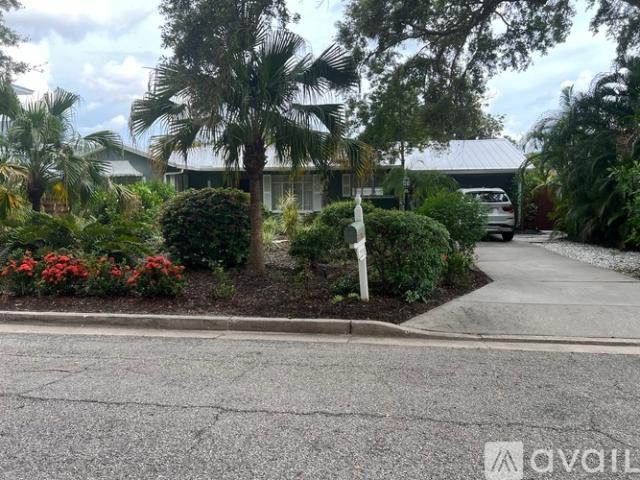 1 BR, 1 BA Apartment 2216 Hibiscus St, Unit 2216, Sarasota, FL 34239