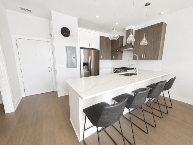 1 BR, 1 BA Apartment 2217 West Madison Street, Chicago, IL 60612