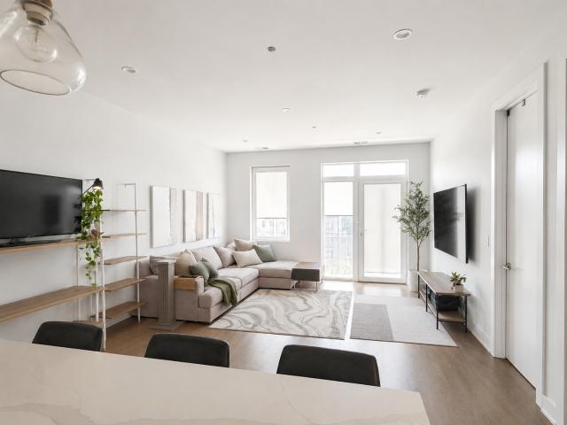 1 BR, 1 BA Apartment 2217 West Madison Street, Chicago, IL 60612