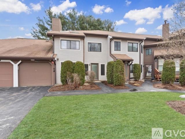 1 BR, 1 BA Apartment 221 Trailside Way, Unit 221, Ashland, MA 01721