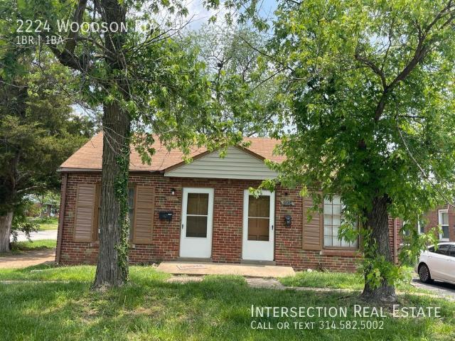 1 BR, 1 BA Apartment 2224 Woodson Rd Overland, MO 63114