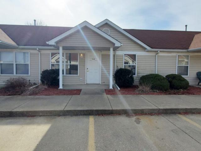 1 BR, 1 BA Apartment 2228 Country View Drive, Charleston, IL 61920