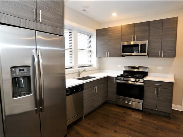 1 BR, 1 BA Apartment 2228 North Sawyer Avenue, Unit 2228 2E, Chicago, IL 60647