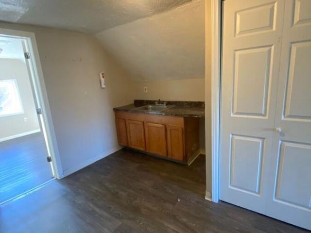 1 BR, 1 BA Apartment 2231 W 104 ST, CLEVELAND, OH 44102
