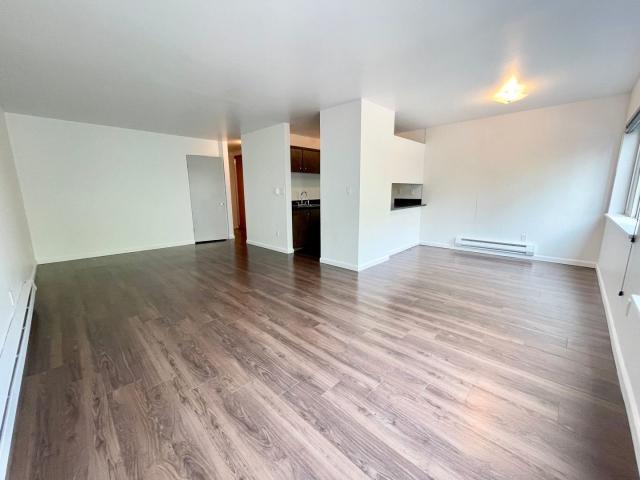 1 BR, 1 BA Apartment 2233 Northeast 46th Street Unit 207, Seattle, WA 98105