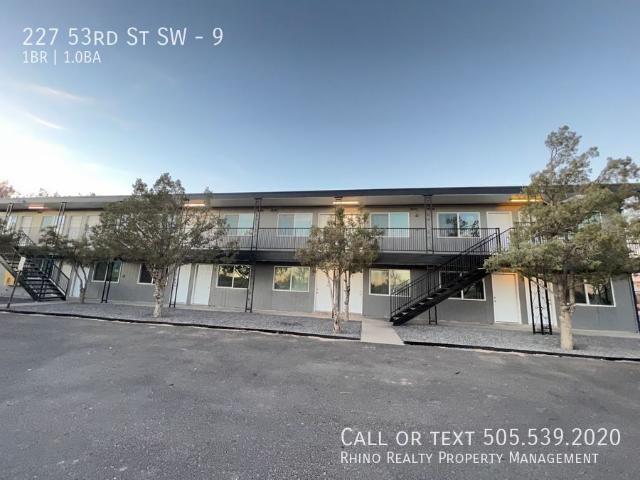 1 BR, 1 BA Apartment 227 53rd St SW, Albuquerque, NM 87105