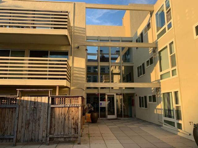 1 BR, 1 BA Apartment 2255 Hearst Ave, Berkeley, CA 94709