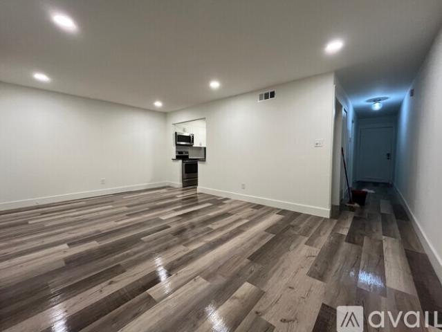 1 BR, 1 BA Apartment 2255 St Charles Ave, Unit 203, New Orleans, LA 70130