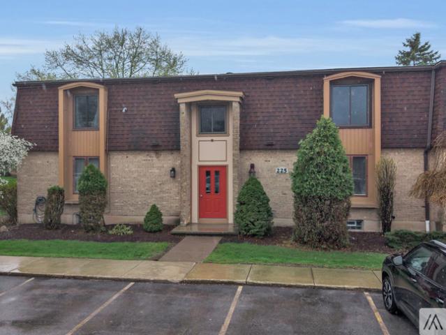 1 BR, 1 BA Apartment 225 Charter Oaks Drive, Unit #3, Buffalo, NY 14228