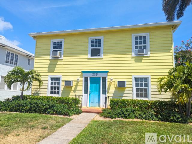 1 BR, 1 BA Apartment 225 Conniston Rd, Unit 4, West Palm Beach, FL 33405
