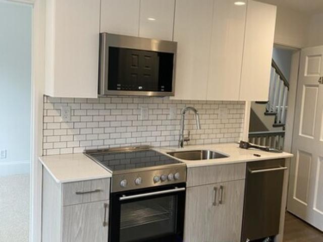 1 BR, 1 BA Apartment 225 Newbury St, Unit 4R, Boston, MA 02116