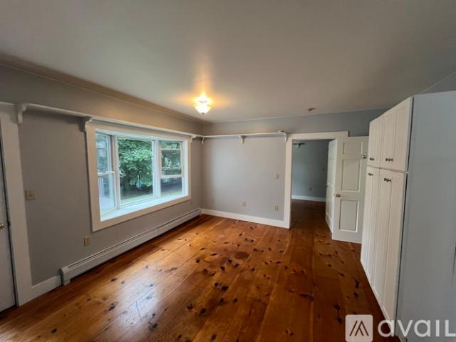 1 BR, 1 BA Apartment 22 Fairview Street, Unit B, Keene, NH 03431