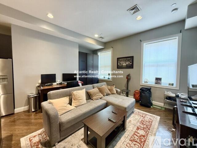 1 BR, 1 BA Apartment 22 Hancock St, Unit 21, Boston, MA 02114