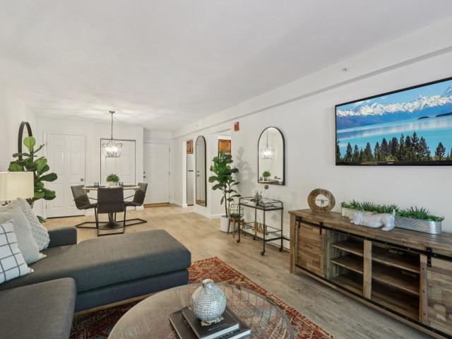 1 BR, 1 BA Apartment 22A Country Club Drive Unit 012 33, Manchester, NH 03102