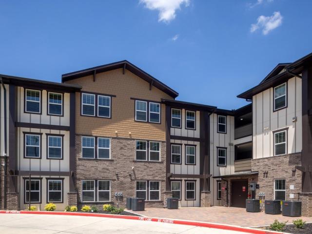 1 BR, 1 BA Apartment 2300 Avenue H East Unit 1216, Grand Prairie, TX 75050