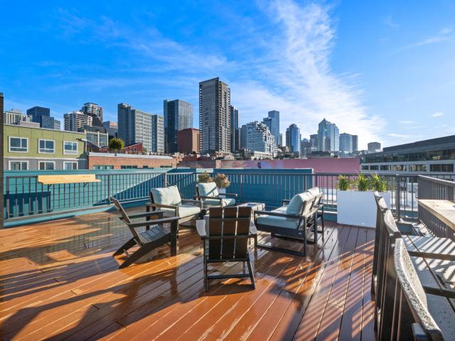 1 BR, 1 BA Apartment 2300 Elliott Avenue Unit 202, Seattle, WA 98121