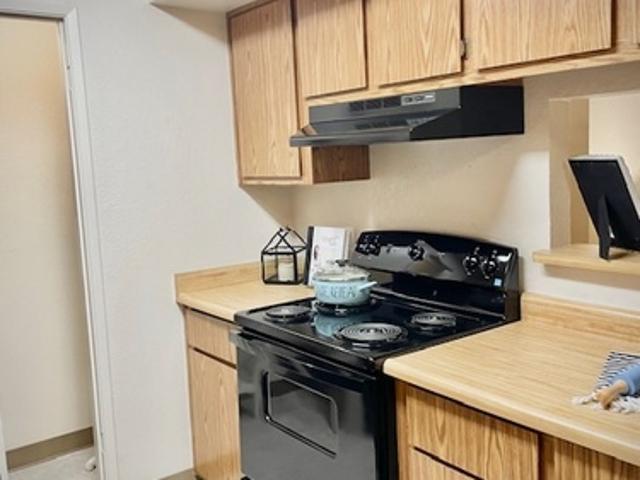 1 BR, 1 BA Apartment 2300 Oakdale Road, Unit 186, Modesto, CA 95355
