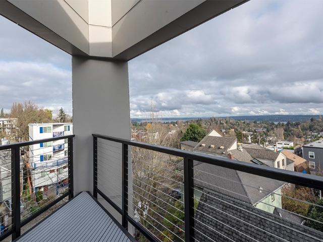 1 BR, 1 BA Apartment 2302 E Denny Way Unit 413, Seattle, WA 98122