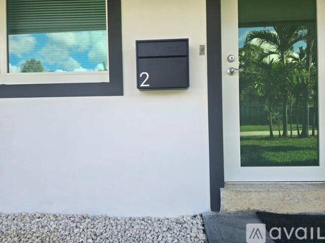 1 BR, 1 BA Apartment 2308 Northwest 3rd Avenue, Unit 2, Wilton Manors, FL 33311