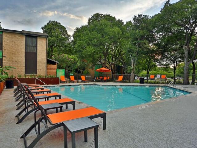 1 BR, 1 BA Apartment 2310 Wickersham Lane Unit 714, Austin, TX 78741