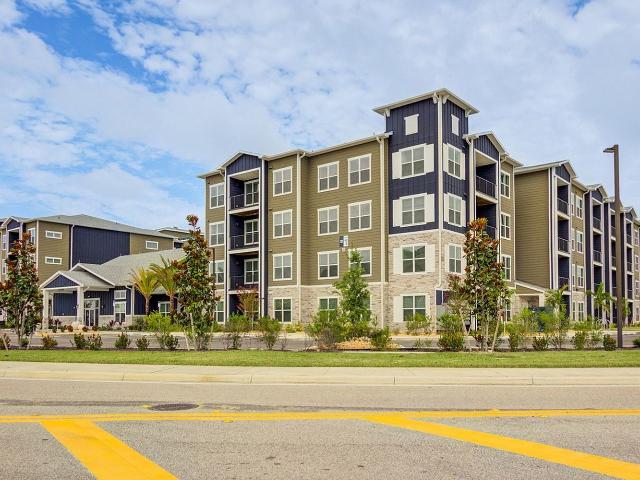 1 BR, 1 BA Apartment 2311 Champion Ring Road Unit 213, Fort Myers, FL 33905