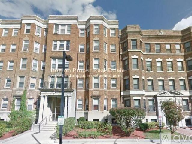 1 BR, 1 BA Apartment 231 Park Dr, Unit 18, Boston, MA 02215