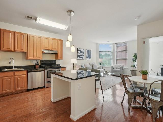 1 BR, 1 BA Apartment 2323 Pennsylvania Ave SE Unit 404, Washington, DC 20020