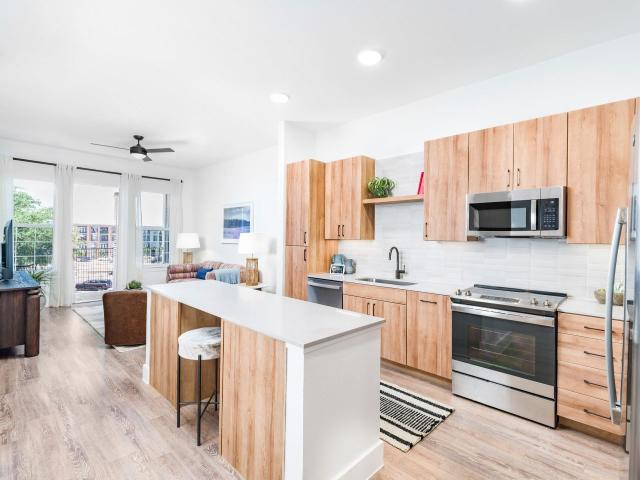 1 BR, 1 BA Apartment 2350 North Beckley Avenue Unit 608, Dallas, TX 75208