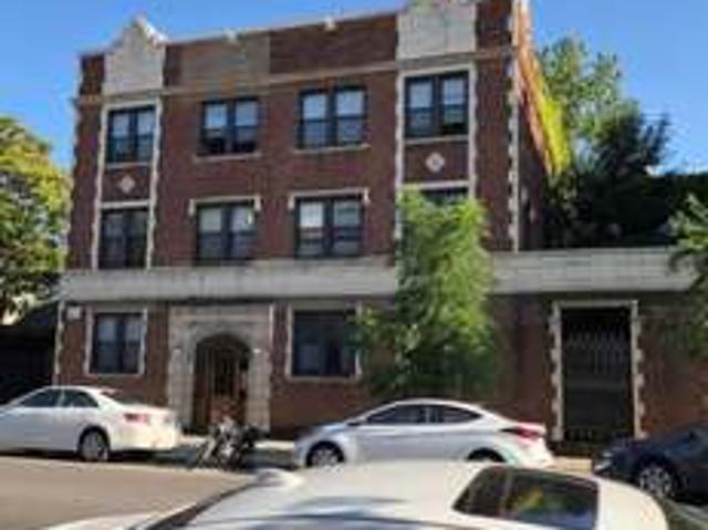 1 BR, 1 BA Apartment 2351 West Wilson Avenue, Unit 105, Chicago, IL 60625