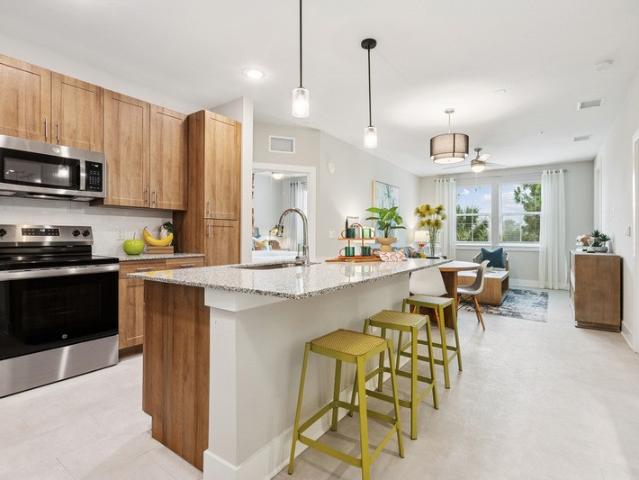 1 BR, 1 BA Apartment 2361 Commerce Park Drive Northeast Unit 3110, Palm Bay, FL 32905