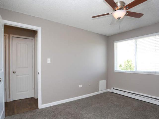 1 BR, 1 BA Apartment 2361 S Monaco Pkwy, Denver, CO 80222