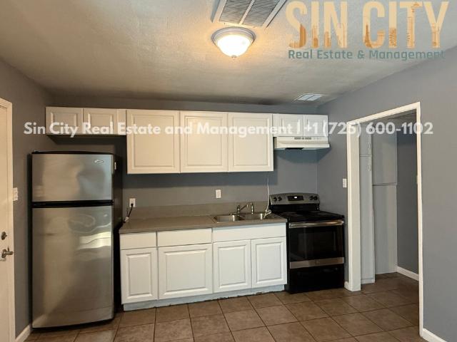 1 BR, 1 BA Apartment 238 West Cleveland Avenue, Las Vegas, NV 89102
