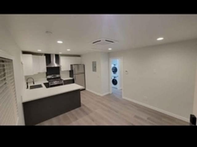 1 BR, 1 BA Apartment 23943 Fambrough Street, Unit A, Santa Clarita, CA 91321