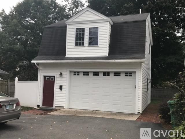 1 BR, 1 BA Apartment 2 Dartmouth Street, Unit 2Dart, Nashua, NH 03064