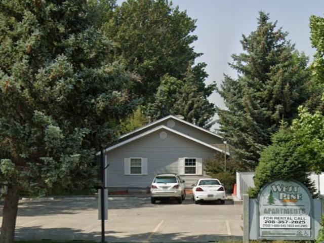 1 BR, 1 BA Apartment 343 West Pine St Shelley, ID 83274