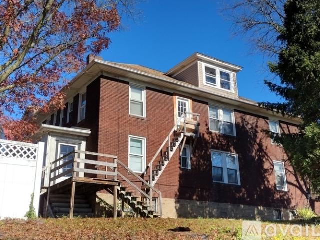 1 BR, 1 BA Apartment 343 Linden Avenue, Unit #2, Johnstown, PA 15902
