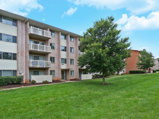 1 BR, 1 BA Apartment 3400 55th Avenue Unit 402, Hyattsville, MD 20784