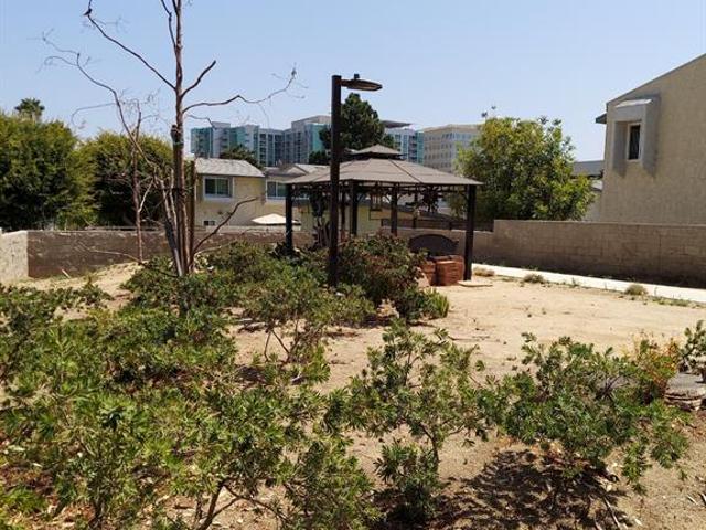 1 BR, 1 BA Apartment 340 South Mesa Street, San Pedro, CA 90731