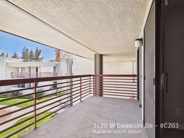 1 BR, 1 BA Apartment 3420 W Danbury Dr, Phoenix, AZ 85053