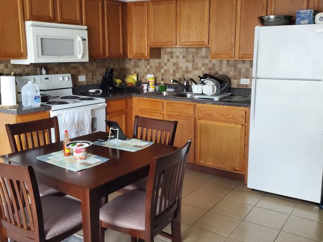 1 BR, 1 BA Apartment 3423 Ridgeland, Berwyn, IL 60402