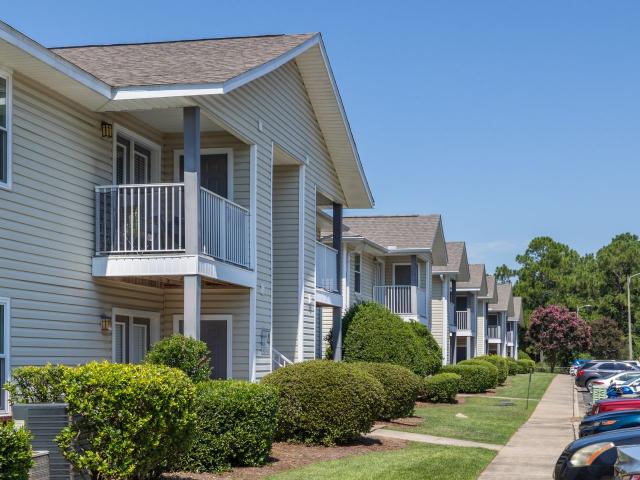 1 BR, 1 BA Apartment 342 Riverwood Drive Unit 30970, Crestview, FL 32536