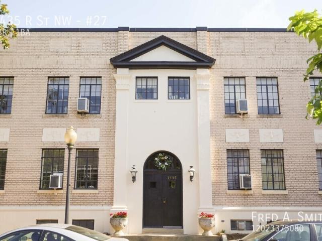 1 BR, 1 BA Apartment 3435 R St NW, Washington, DC 20007