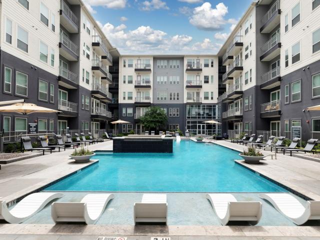 1 BR, 1 BA Apartment 3501 Ross Avenue Unit 4053, Dallas, TX 75204