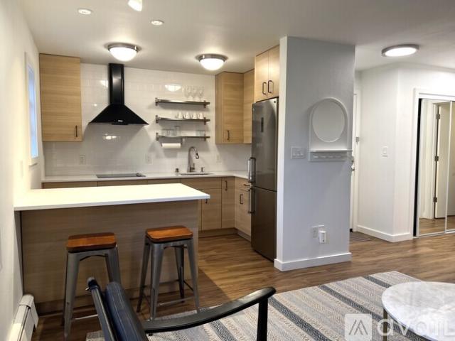 1 BR, 1 BA Apartment 350 Irwin St, Unit 202, Juneau, AK 99801