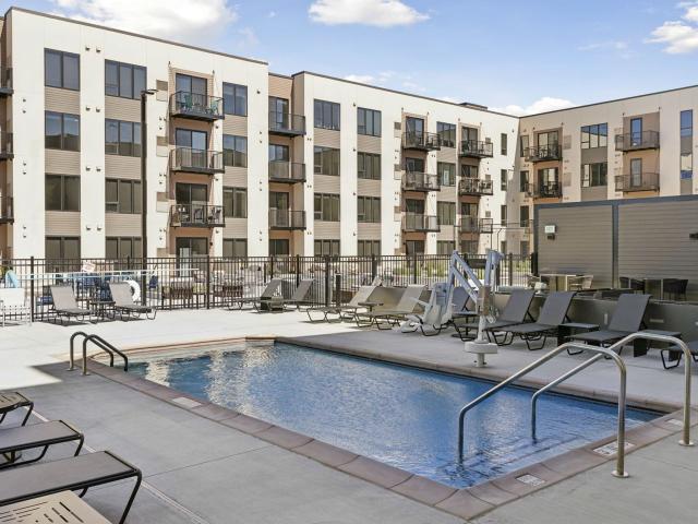 1 BR, 1 BA Apartment 3510 Beltline Boulevard Unit 434, Minneapolis, MN 55416
