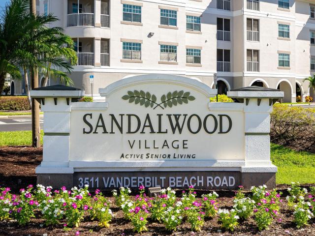 1 BR, 1 BA Apartment 3511 Vanderbilt Beach Rd Unit 2214, Naples, FL 34109