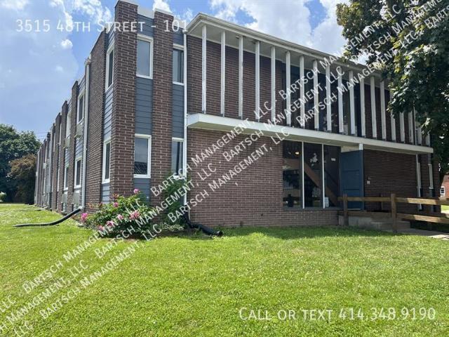 1 BR, 1 BA Apartment 3515 48th Street, Kenosha, WI 53144