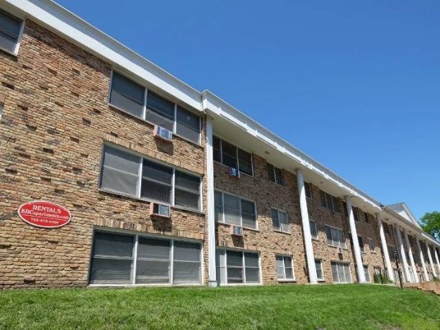 1 BR, 1 BA Apartment 3532 Bryant Avenue S Unit 215, Minneapolis, MN 55408