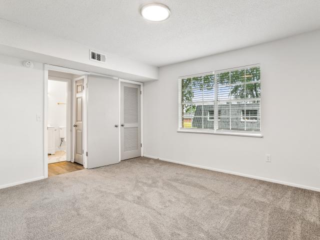 1 BR, 1 BA Apartment 357 Hillandale Rd, Greenville, SC 29609